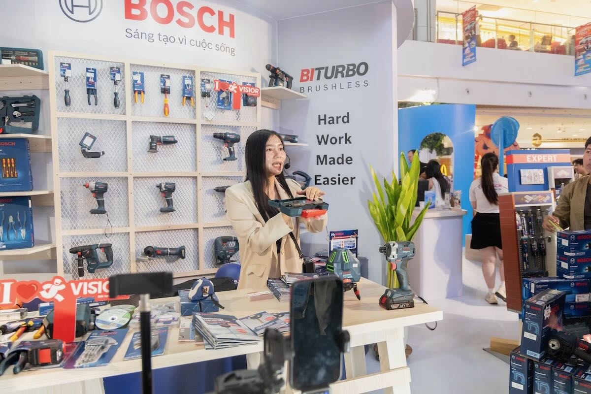 Bosch Tech Tour 2025: Giải pháp từ gia đình, nơi làm việc đến nhà máy ...